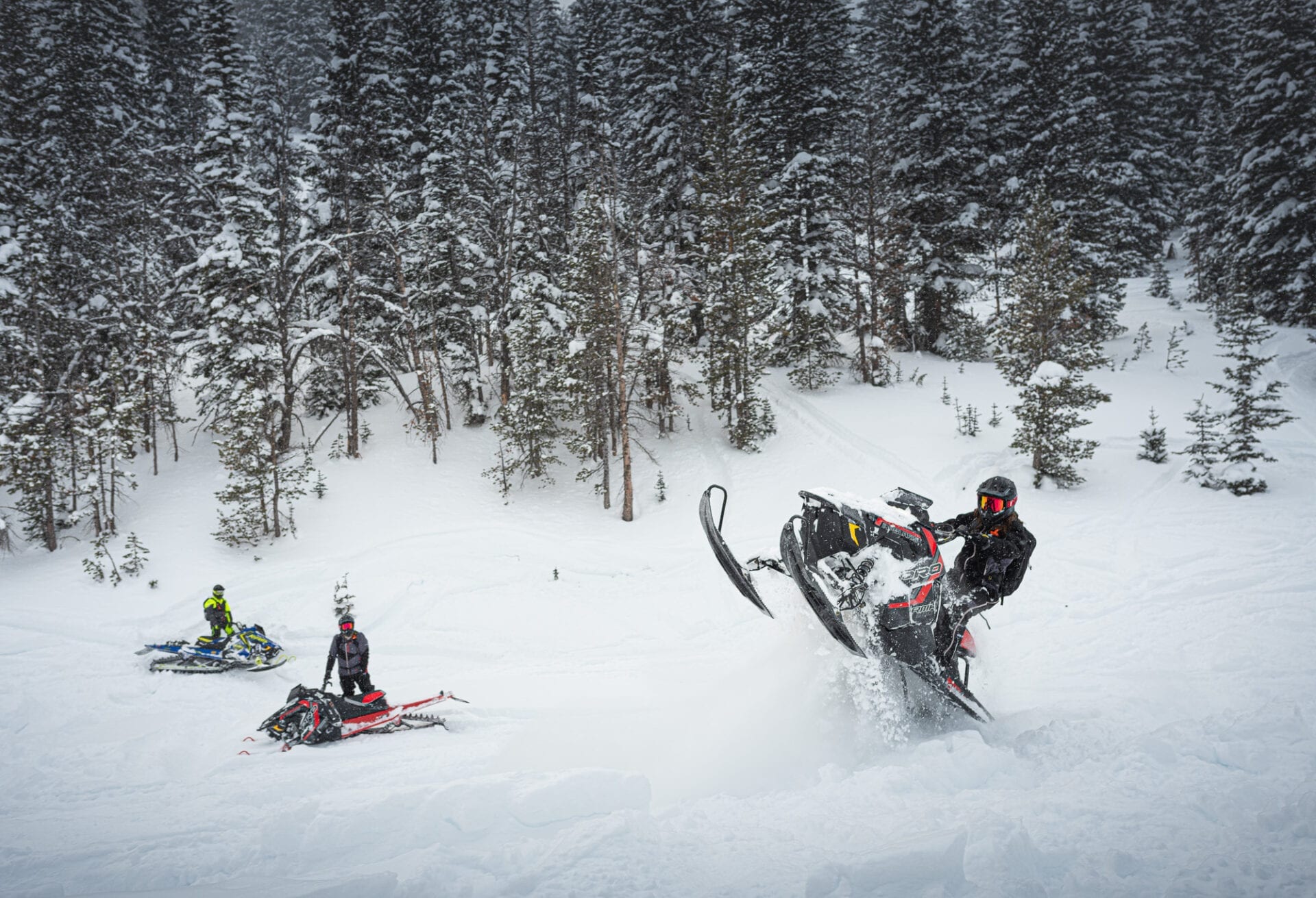 2021 Polaris RMK - Snowmobile Passion