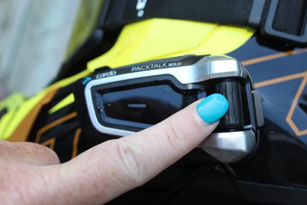 Packtalk Bold Communication System Trial - Snowmobile Passion