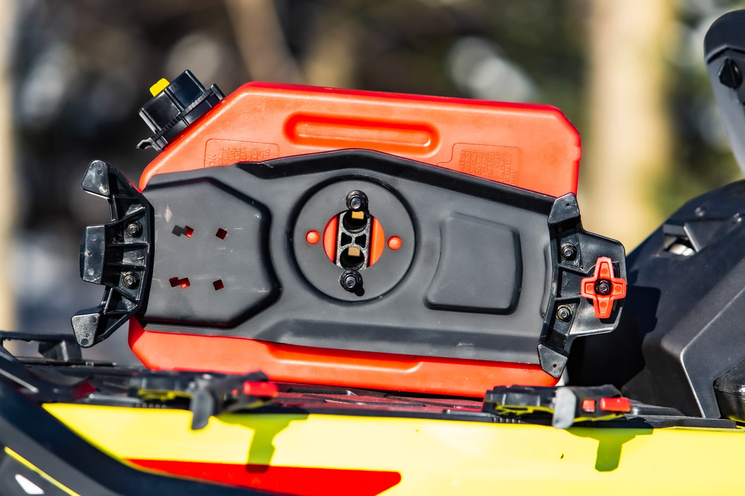 Connect... Kimpex Quick Release System - 4Ridersmag