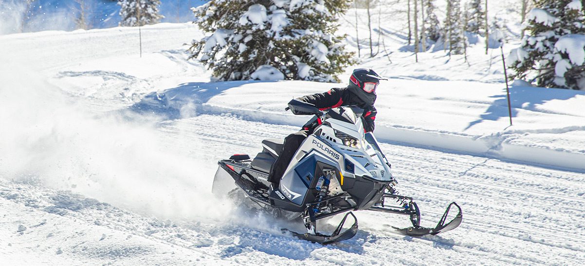 2022 Polaris INDY Line - Snowmobile Passion