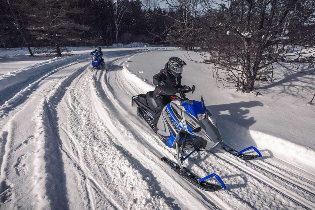 2022 Yamaha SXVENOM - Snowmobile Passion