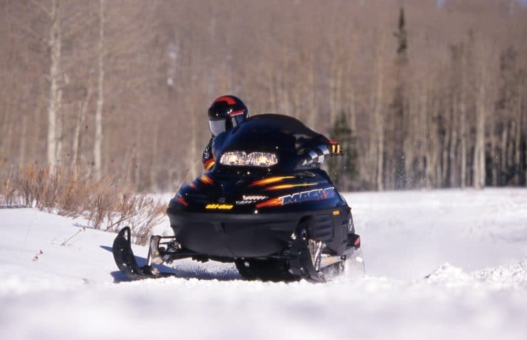 History of the Ski-Doo Mach Z - Snowmobile Passion