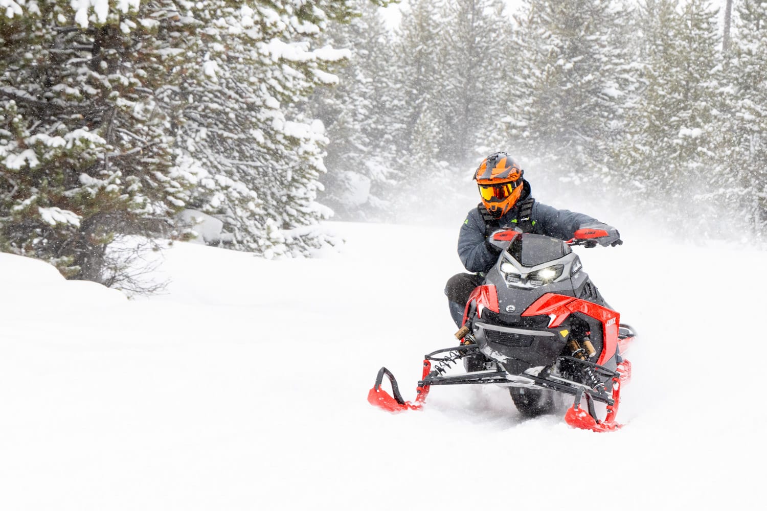 2024 LYNX RAVE RE - Test - Snowmobile Passion