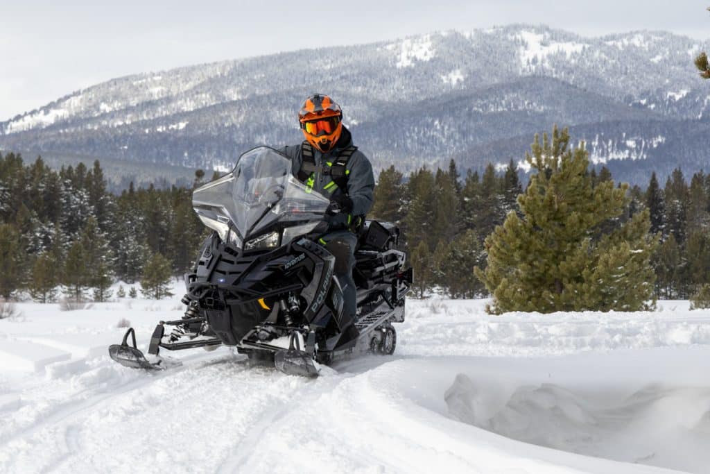2024 Polaris Titan Adventure ProStar S4 - Test - Snowmobile Passion