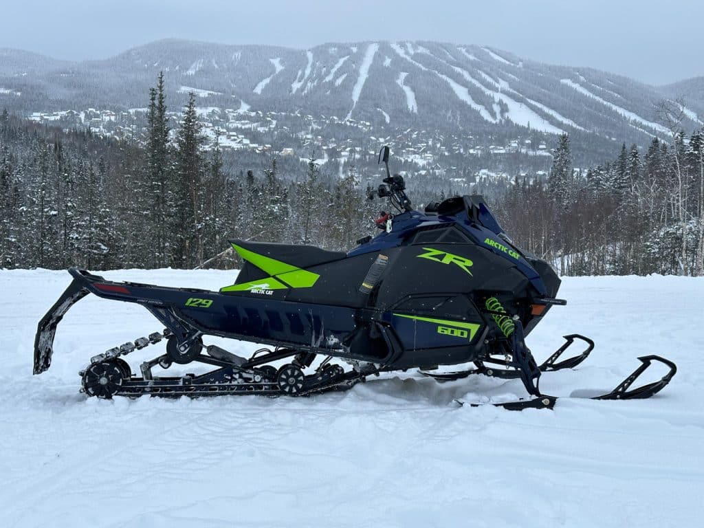 2024 LYNX RAVE RE - Test - Snowmobile Passion