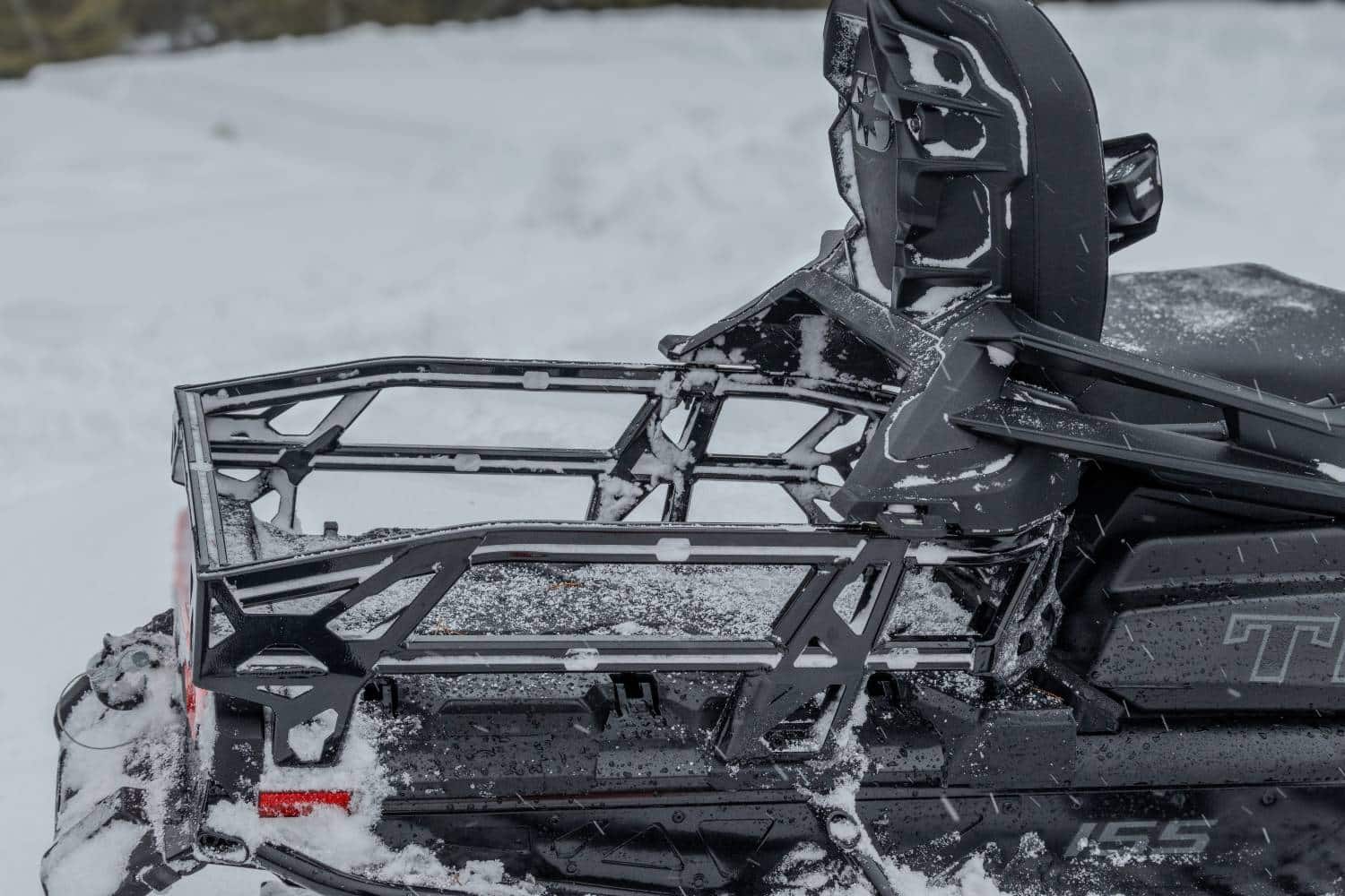 Polaris Titan Adventure 650 2025 - Test Ride - Snowmobile Passion